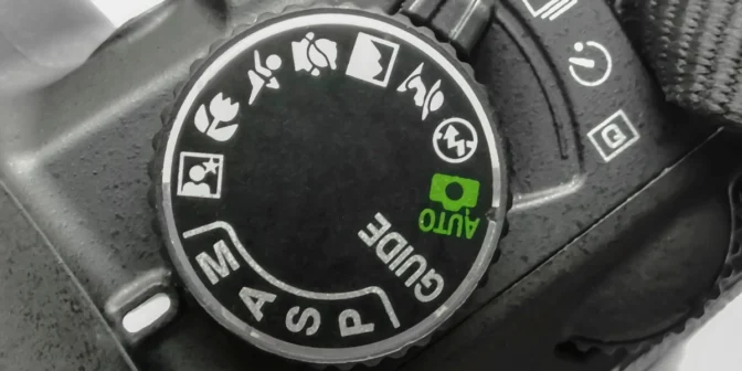 Mengenal Fungsi Tombol Kamera DSLR untuk Pemula